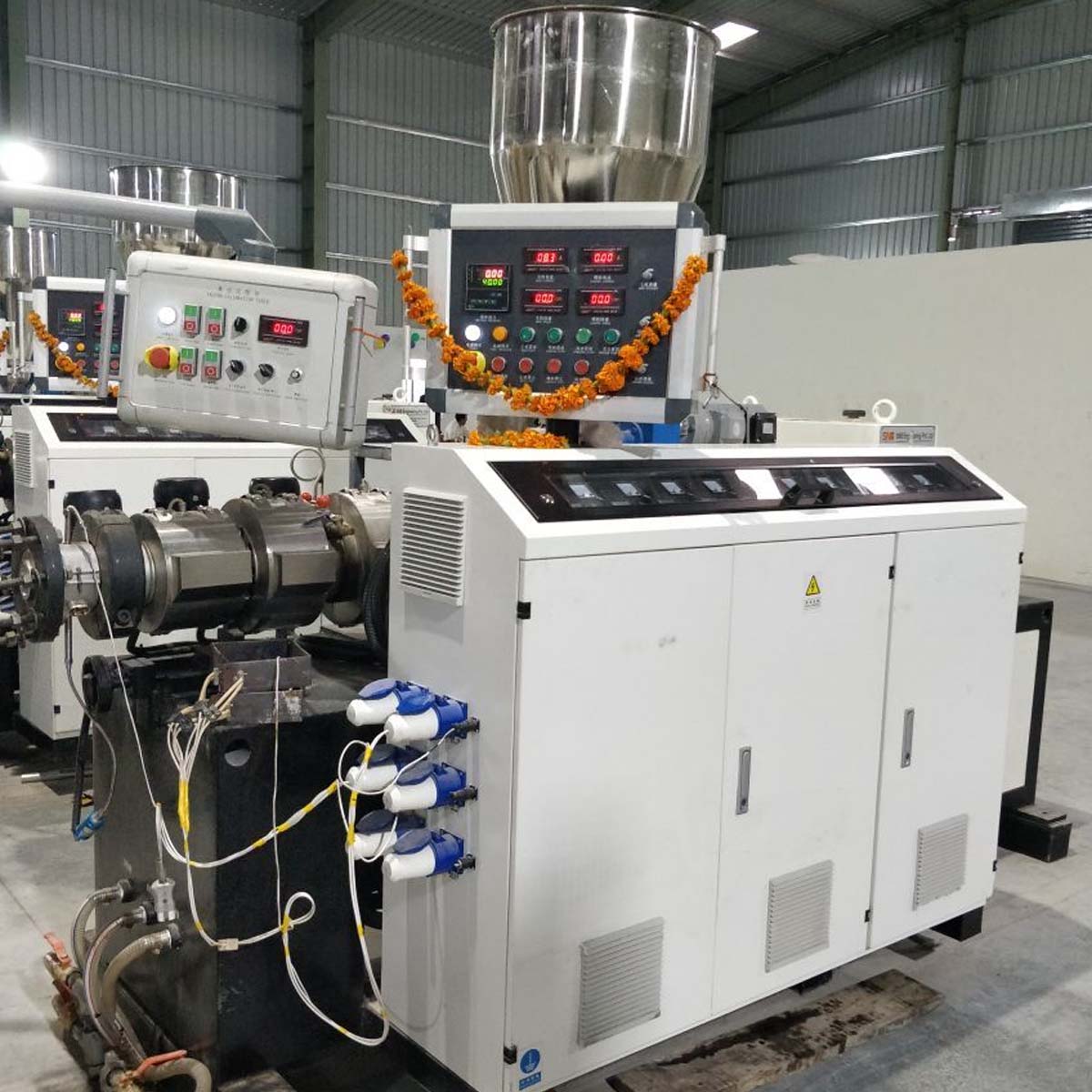 CPVC Pipe Extrusion Line Manufacturers in Delhi, CPVC Plastic Pipe ...